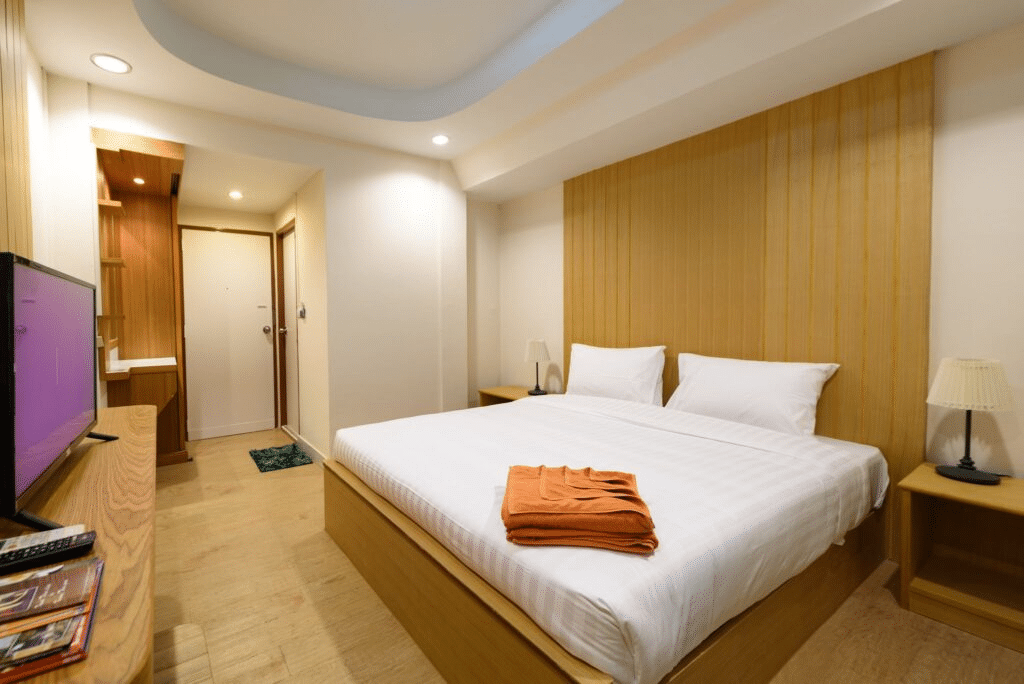 Guest Friendly Pattaya Hotels - 100% Girl Friendly & No Joiner Fees!